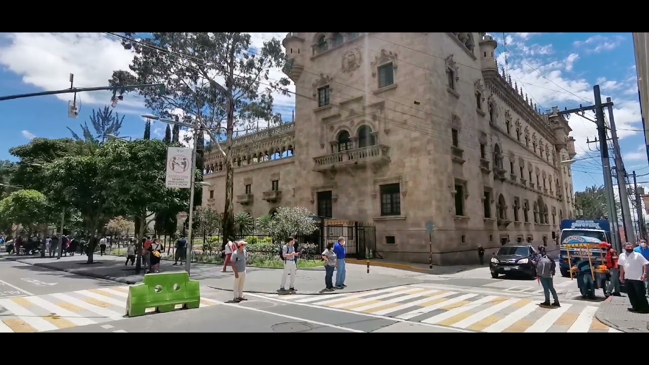 Guatemala // Centro Histórico // Zona 1 - YouTube