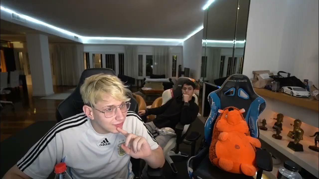 MIÉRCOLES "QUE HAY EN LA CAJA" con EL M0M0 - YouTube