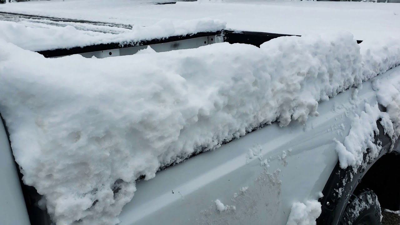 Spring snow Cheyenne Wyoming May 2019 - YouTube