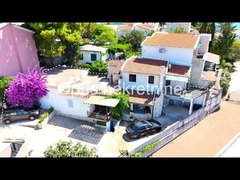 Radalj, Klek - kuca s apartmanima u blizini mora - OPUS NEKRETNINE ...