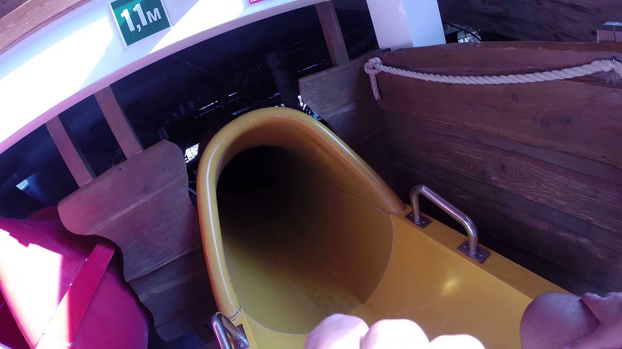 Zjeżdżalnia żółta (kamikaze) - Warmia Park Pluski - YouTube