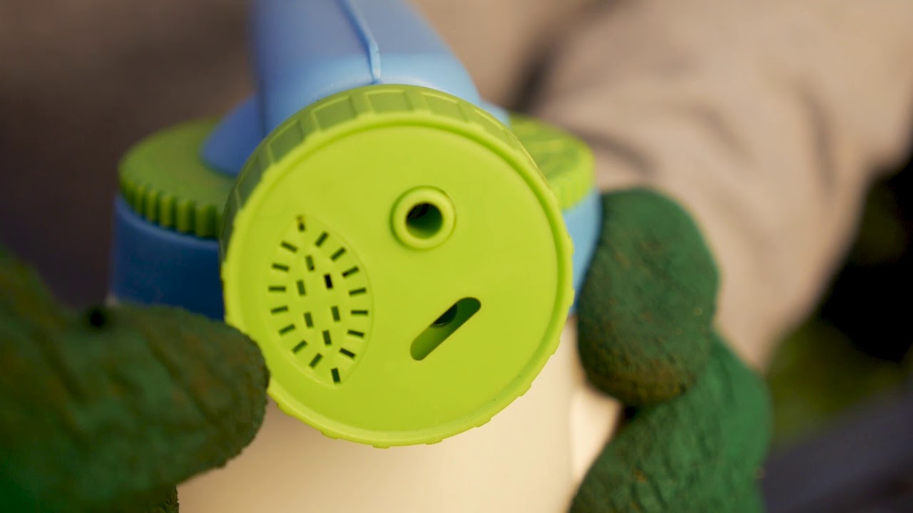 Richard Jackson Easy Feeder - YouTube