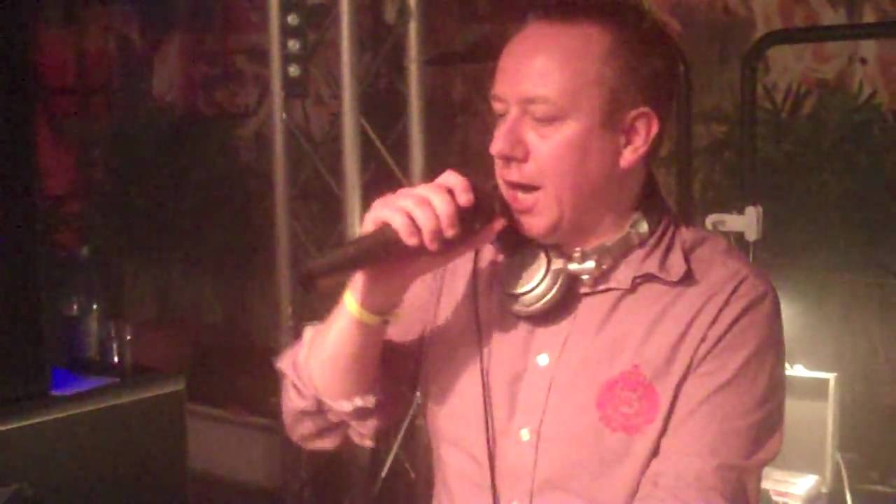 foxy on tour takens 12-6-10 -=-=-=]]]]]]].MP4 - YouTube