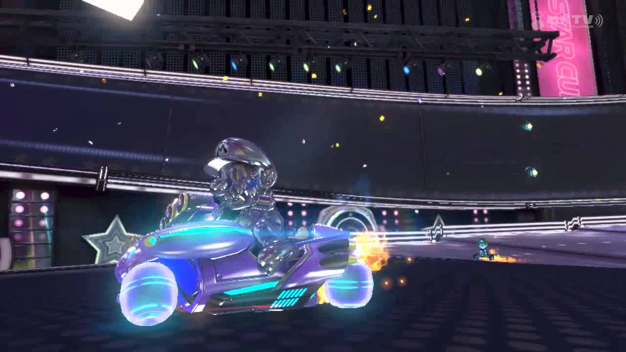 Wii U - Mario Kart 8 - Electrodome - Metal Mario - The Duke ...