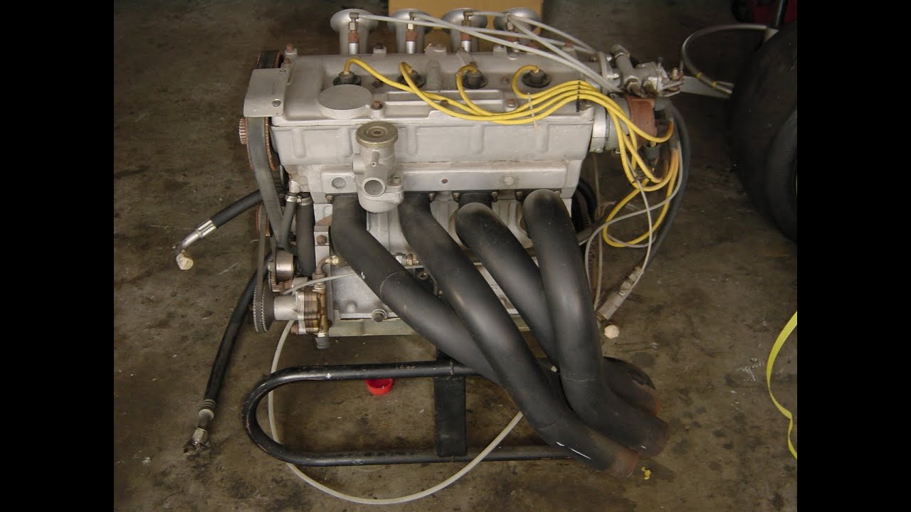 【SUPER SEVEN 】BDG 2000 COSWORTH - YouTube