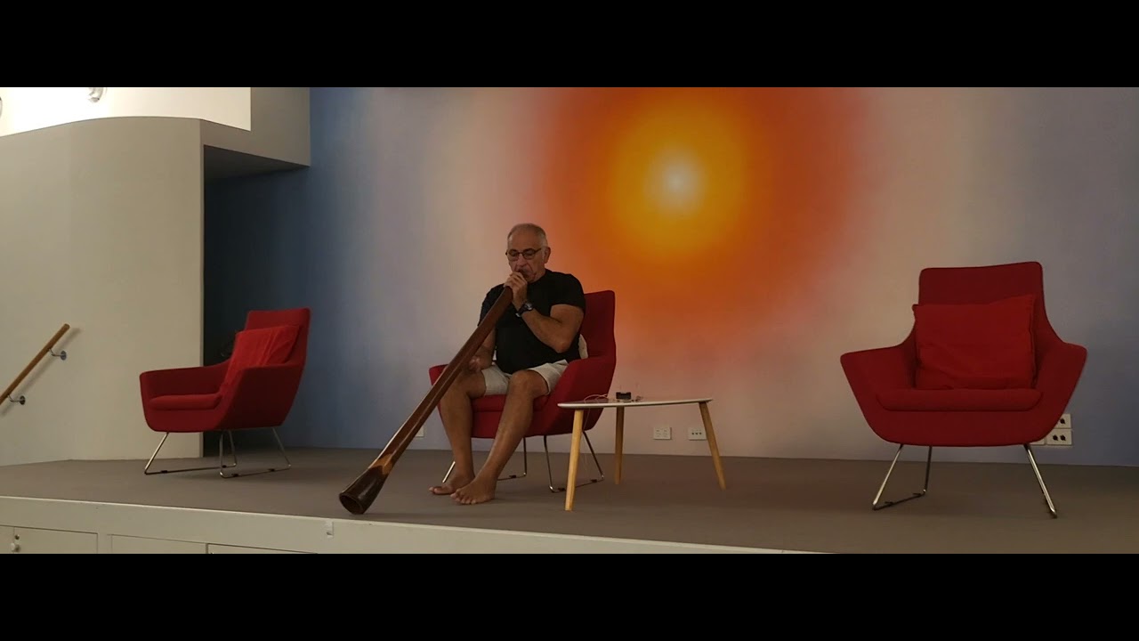 Didgeridoo - an Australian Aboriginal wind instrument traditionally ...