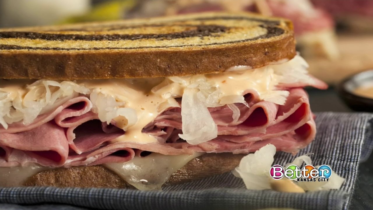 How to make a Ruben sandwich with smoked pastrami - YouTube
