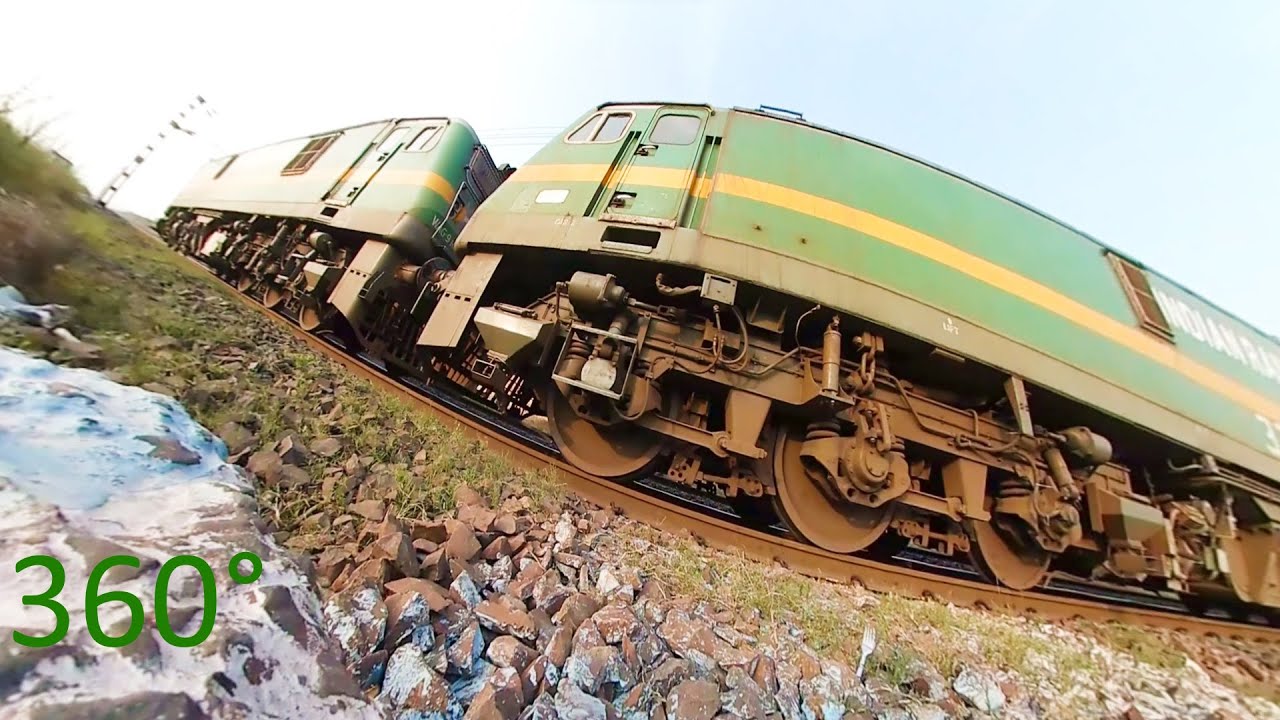 WAG-9 Loco hauling wagons 360 VR Video | Indian Railways - YouTube