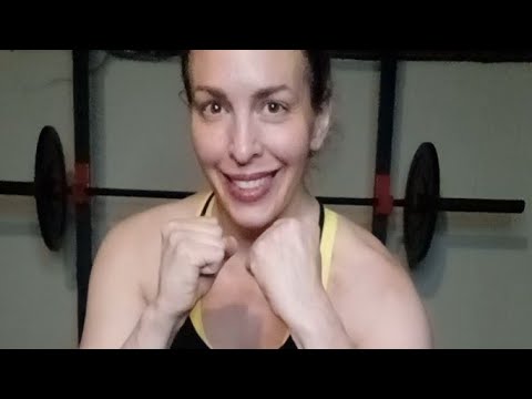 Comedy LIZZY LIZZY is live Cardio kickboxing & chat - YouTube