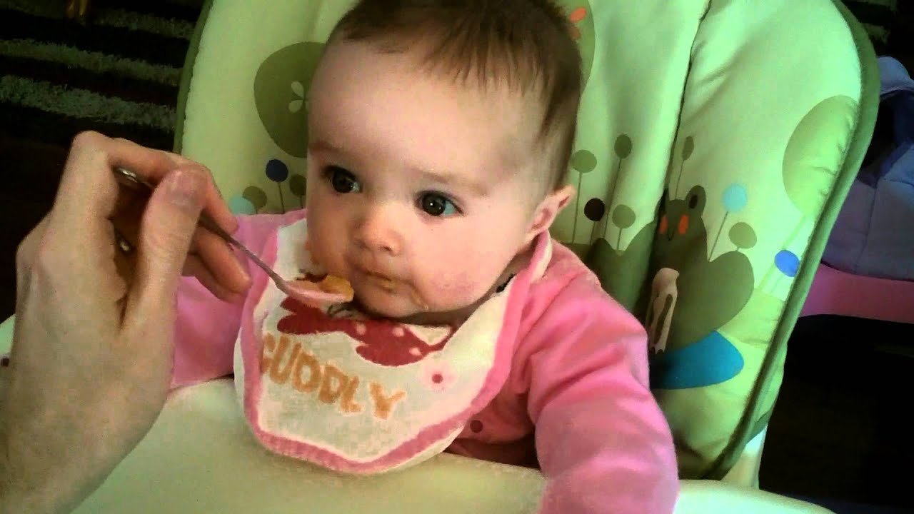 Emily eating breakfast - YouTube