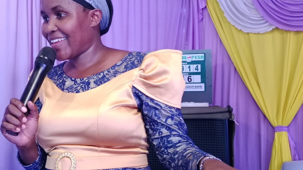 Apostle Elizabeth Kitavi leading main service.be blessed - YouTube