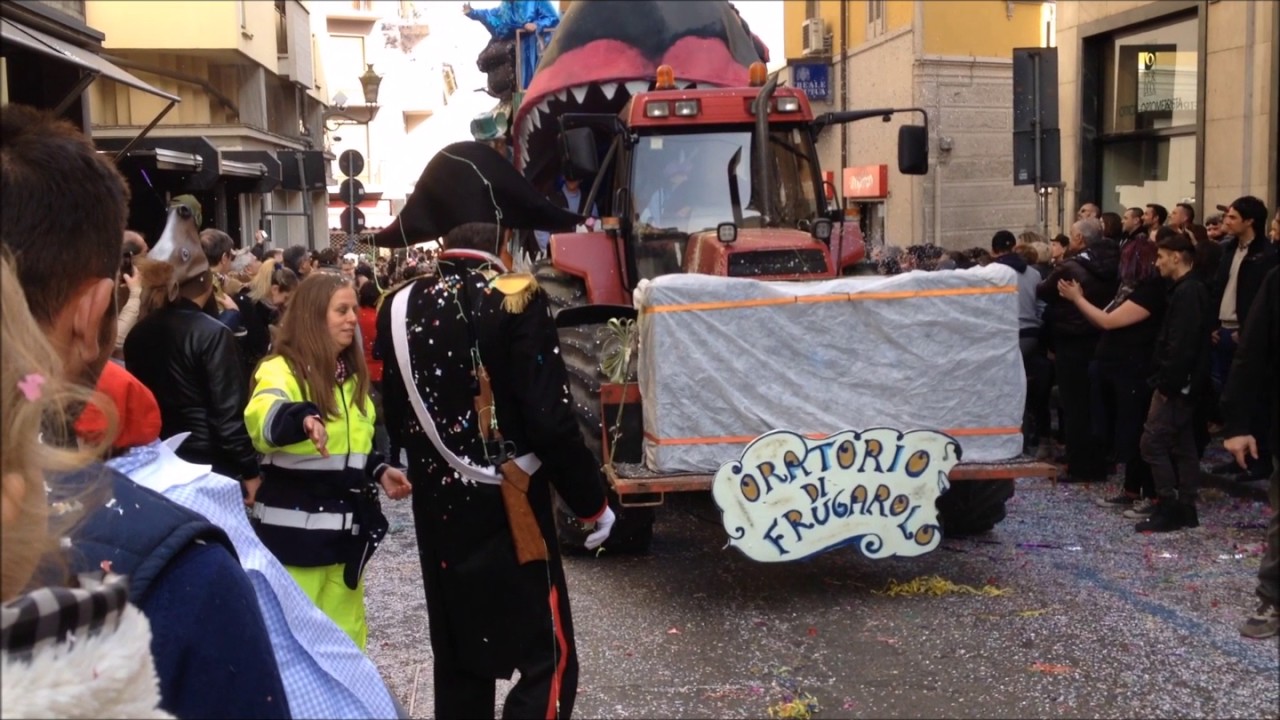 Carnival of Stradella (Pavia) : Italian Folk Music hill country from ...