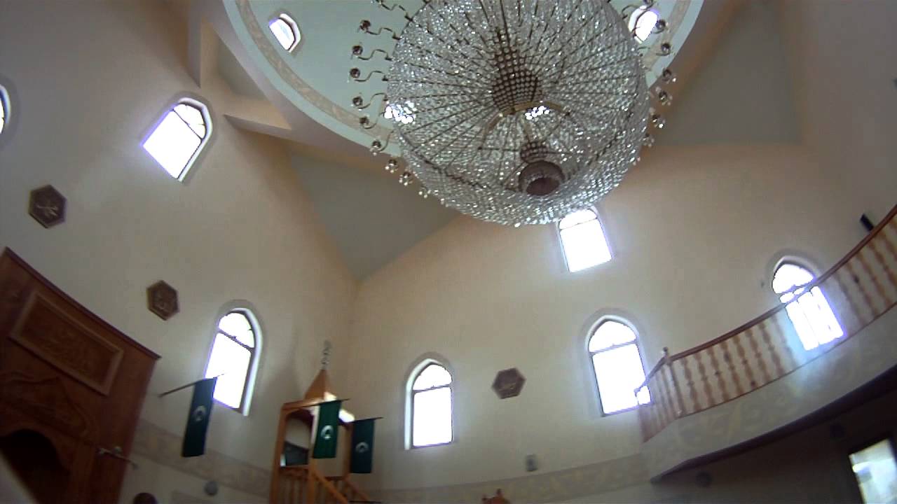 Interior of Sedrenik mosque in Sarajevo city's Sedrenik suburb - YouTube