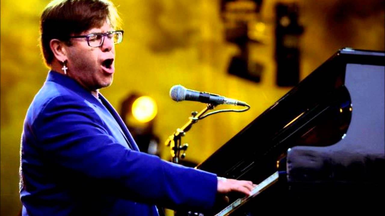 #8 - Elton John - Simple Life - Live in Manchester 1998 - YouTube