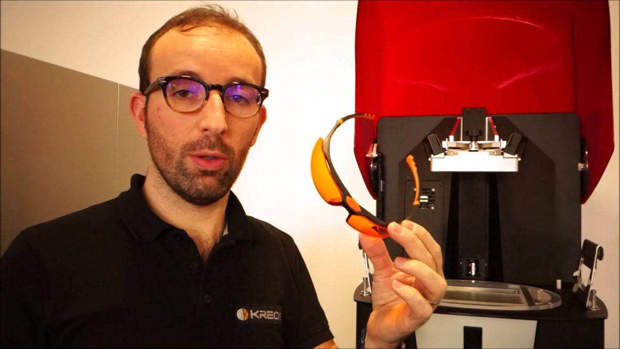 Realisation du focus sur l'imprimante 3D Asiga Pro 2 - YouTube