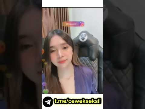 Putri naya aka putri nia tobrut mulus live hot