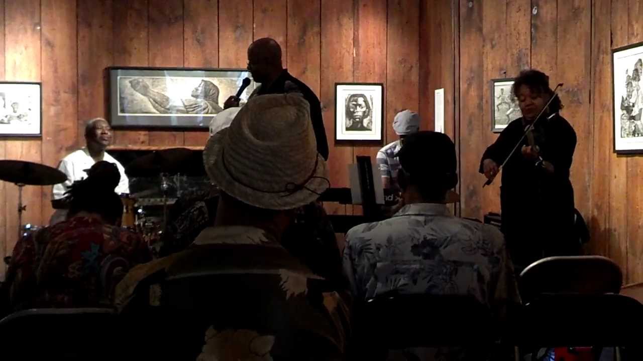 WAO Toastmasters Member Dushun Mosley Performs with the Vizitors and ...