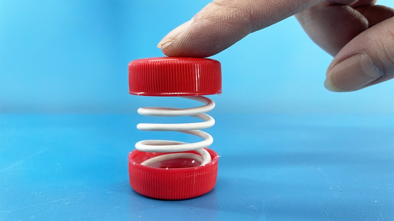 Amazing tricks and hacks from old plastic bottle caps. Don't throw away ...