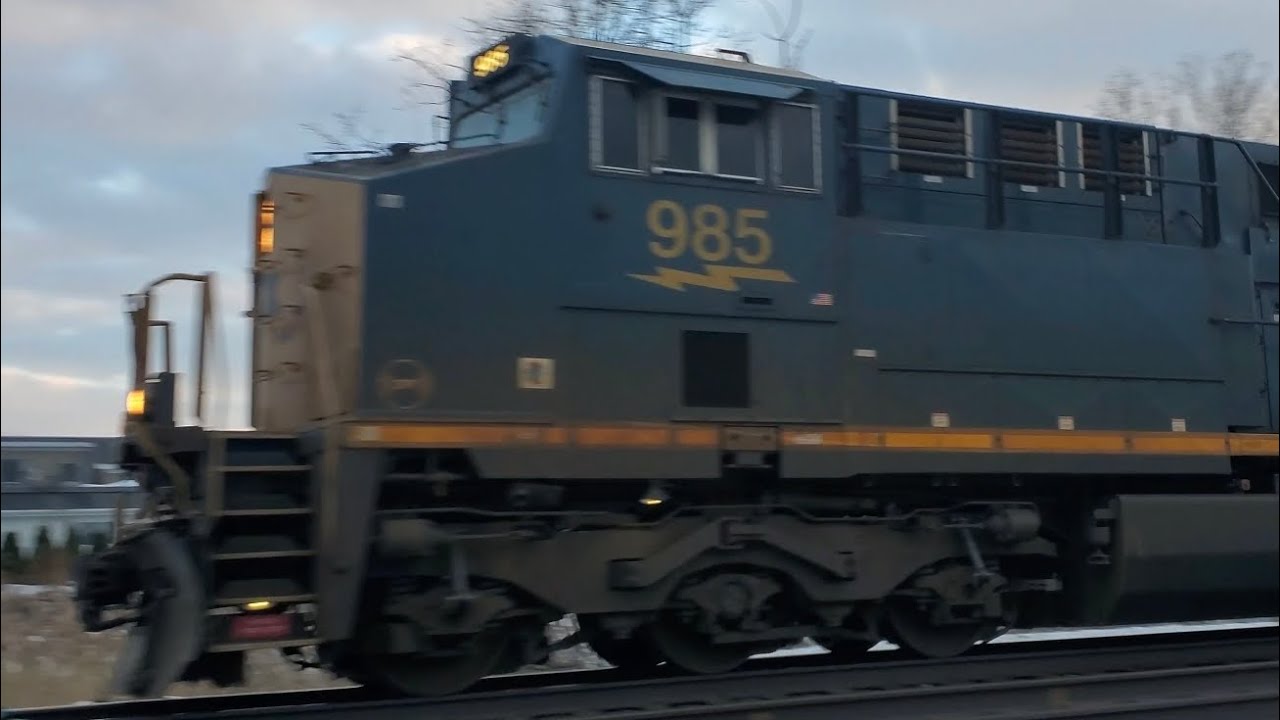 Intermodal CSX 975 End DPU CSX 927 - YouTube