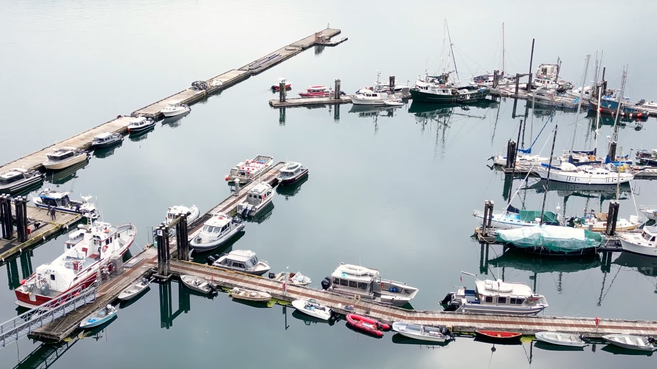 Daajing Giids Marina Haida Gwaii - YouTube