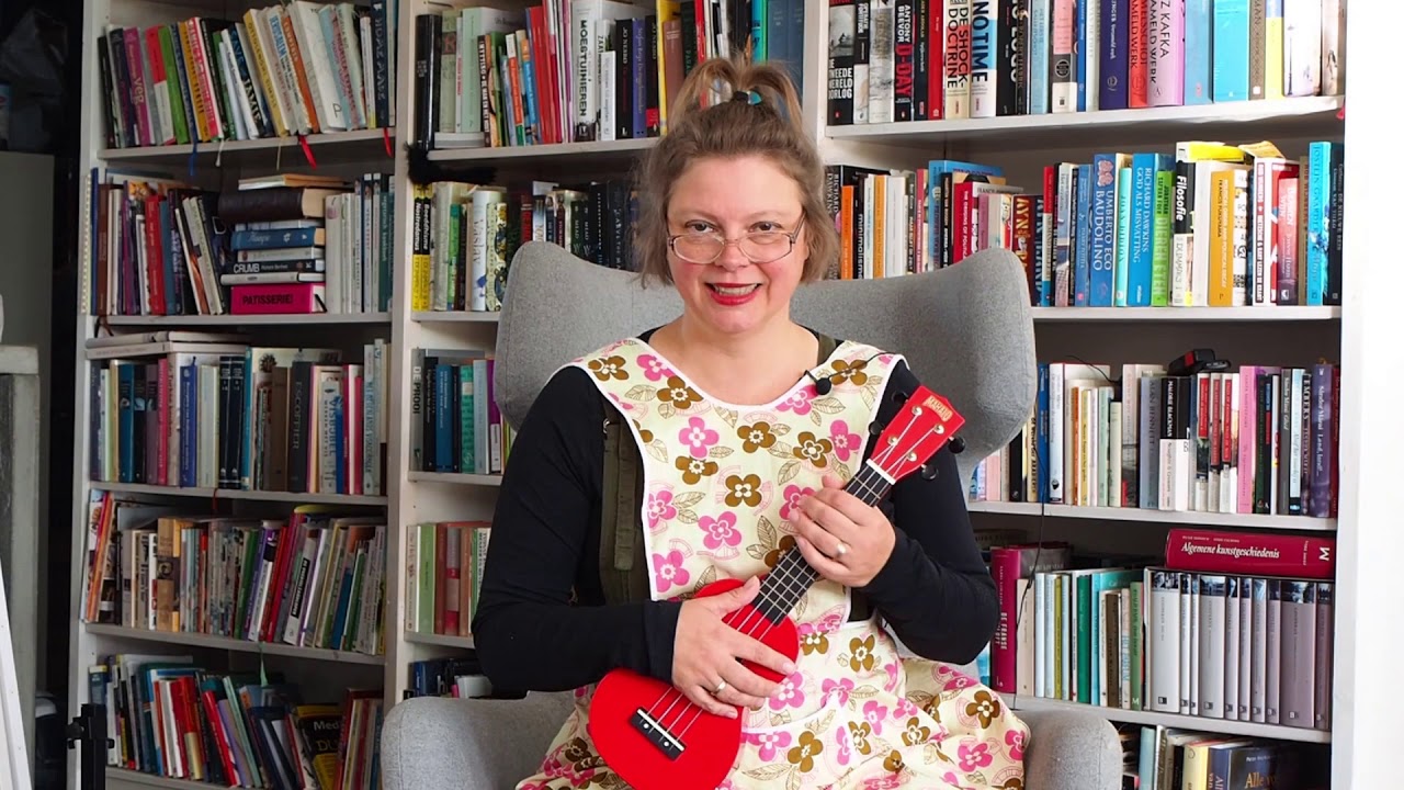 Zing mee met Silke - I Like the Flowers - YouTube