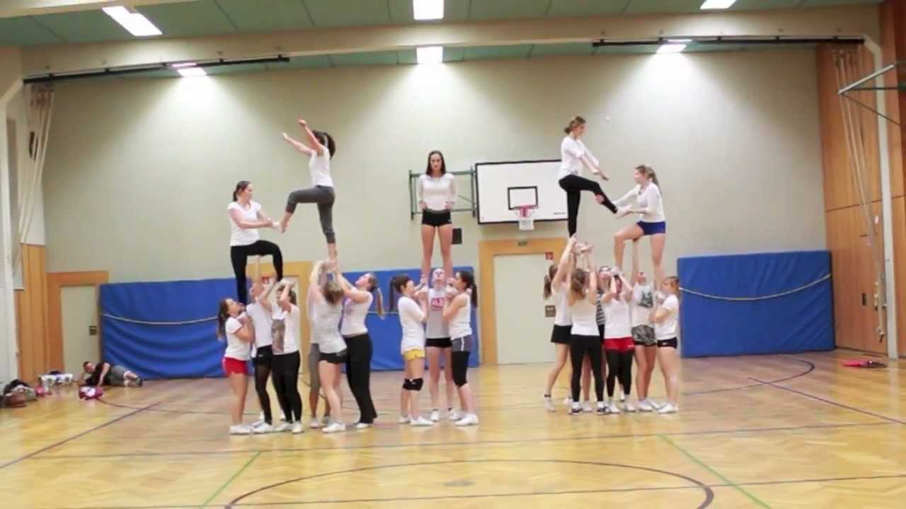 Red Poison Cheerleader 2013 Get Ready For The Poison Effect Youtube