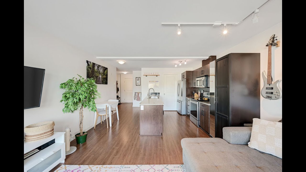 The Martello, Esquimalt, BC - Sotheby's International Realty Canada ...