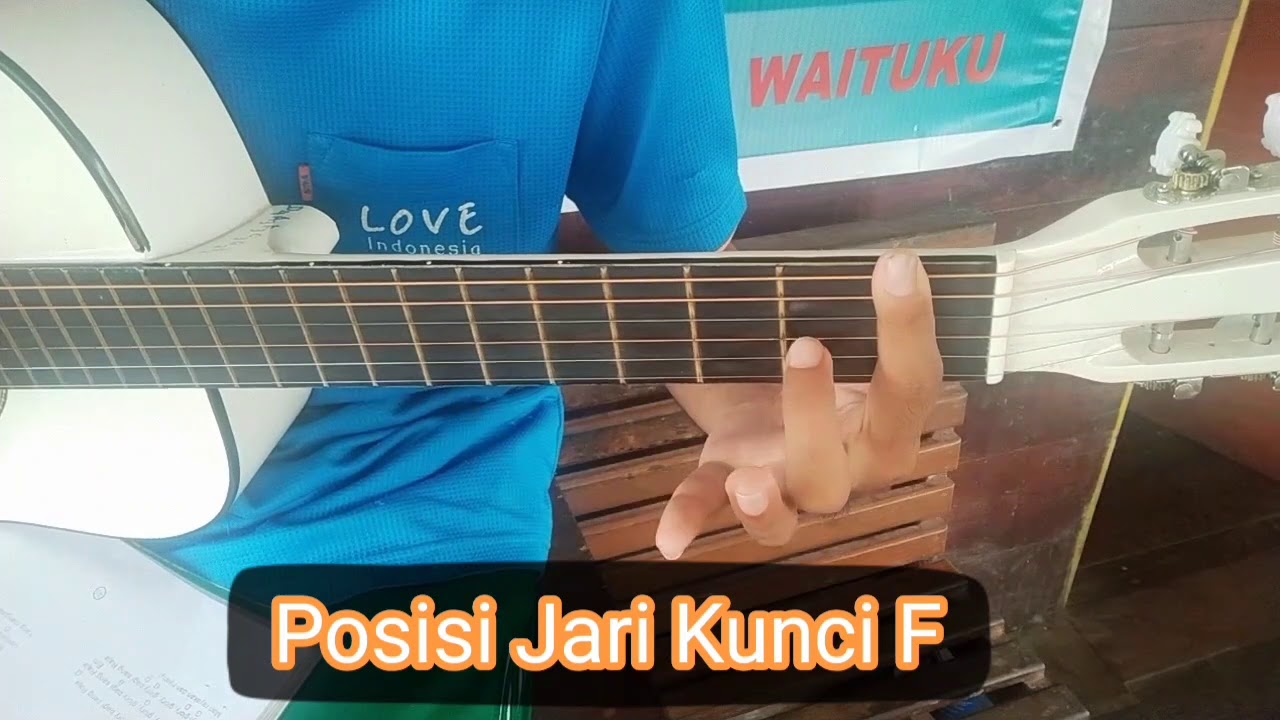 #tutorial Belajar gitar kunci F - YouTube