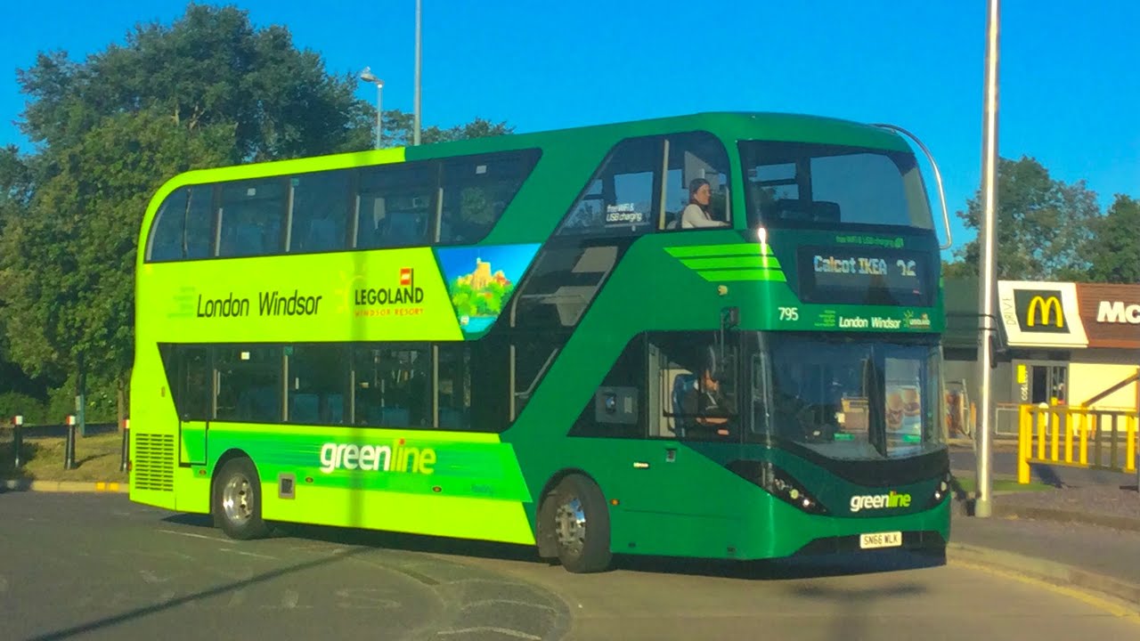 *Rare On Route 26* Reading Buses Enviro400City 795 (SN66 WLK) On Route ...