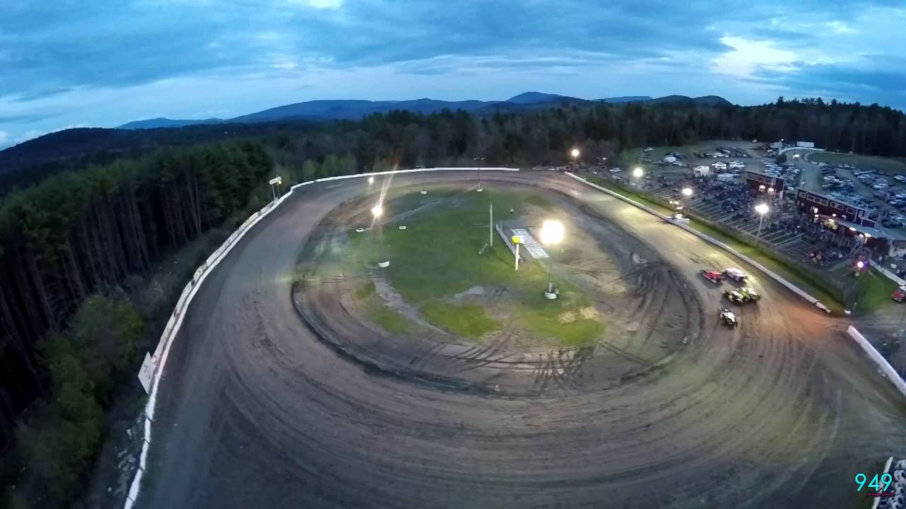 949 Productions: Bear Ridge Speedway Under The Lights - YouTube