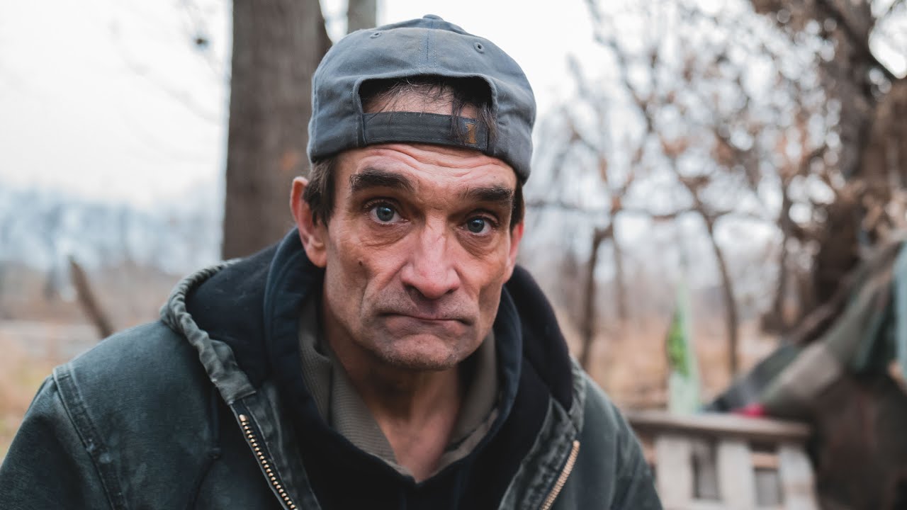 Scott, a Homeless Man Gets Reunited With Family - YouTube