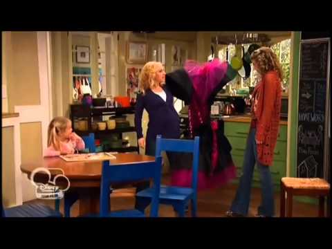 Good Luck Charlie Amy
