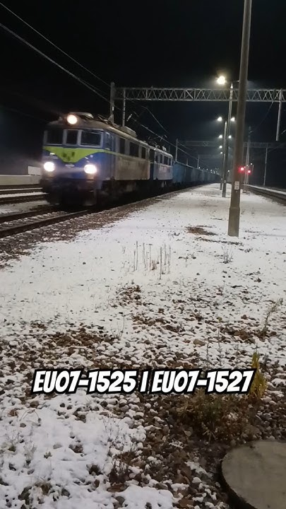 EU07-1525 i EU07-1527. #puławy #lk7 #train #eu07 - YouTube