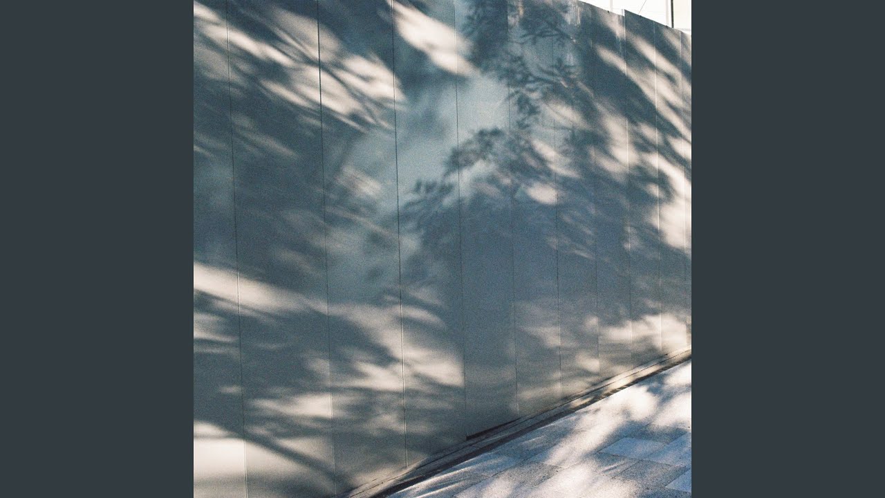 Basic (feat. STUTS) - YouTube