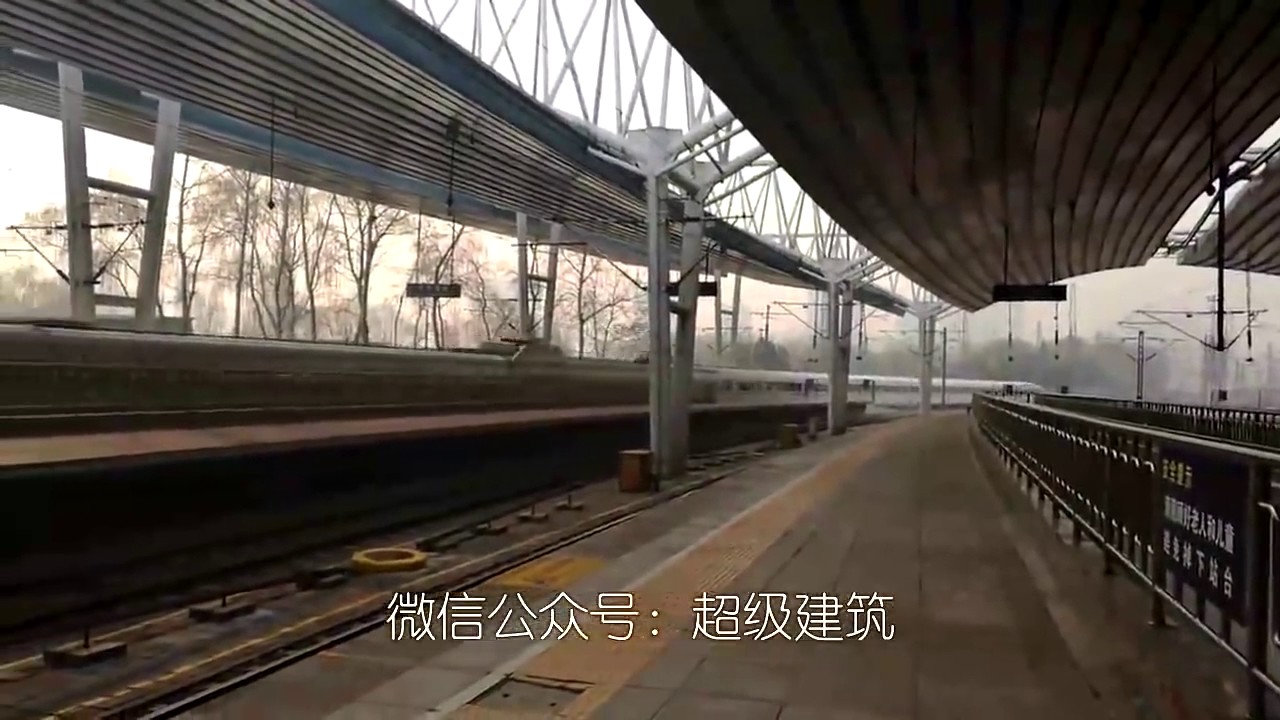 實拍北京西站高鐵列車CRH-380B、CRH-380AL依次出站 - YouTube