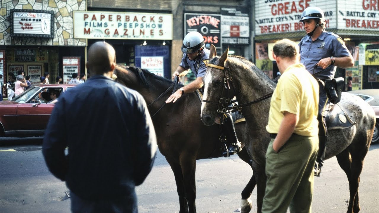 *Nostalgic Vintage 1970's Manhattan NYC Photo Slideshow* Retro 70s New ...