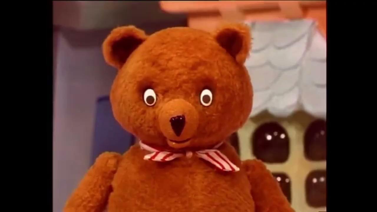 Noddy Toyland Adventure - Theme Song - Low Pitched - Reversed - Fanmade - YouTube