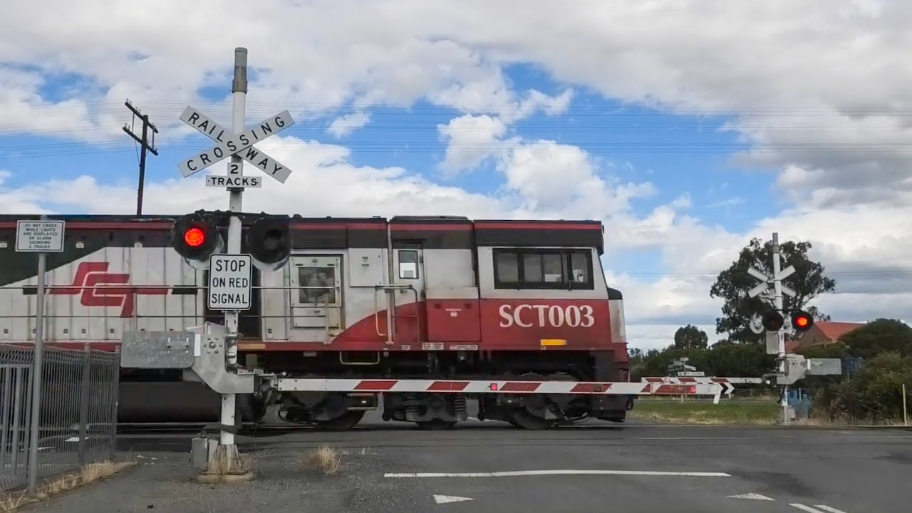 Cole Street, Yerong Creek, NSW | ARTC Railway Crossing - YouTube