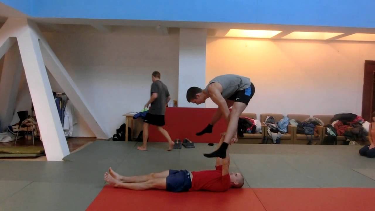Акробаланс. Практика. Acrobalance.Practice - YouTube
