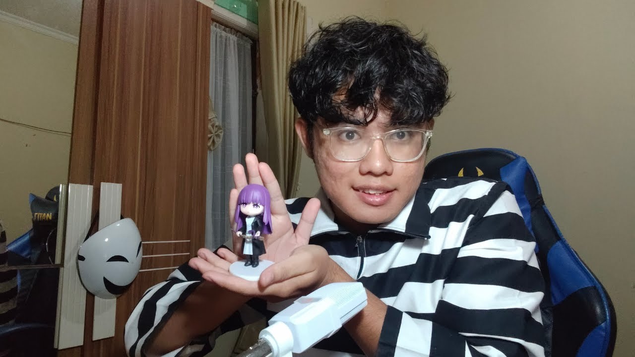 Yapping sambil maem + scroll meme insta - YouTube