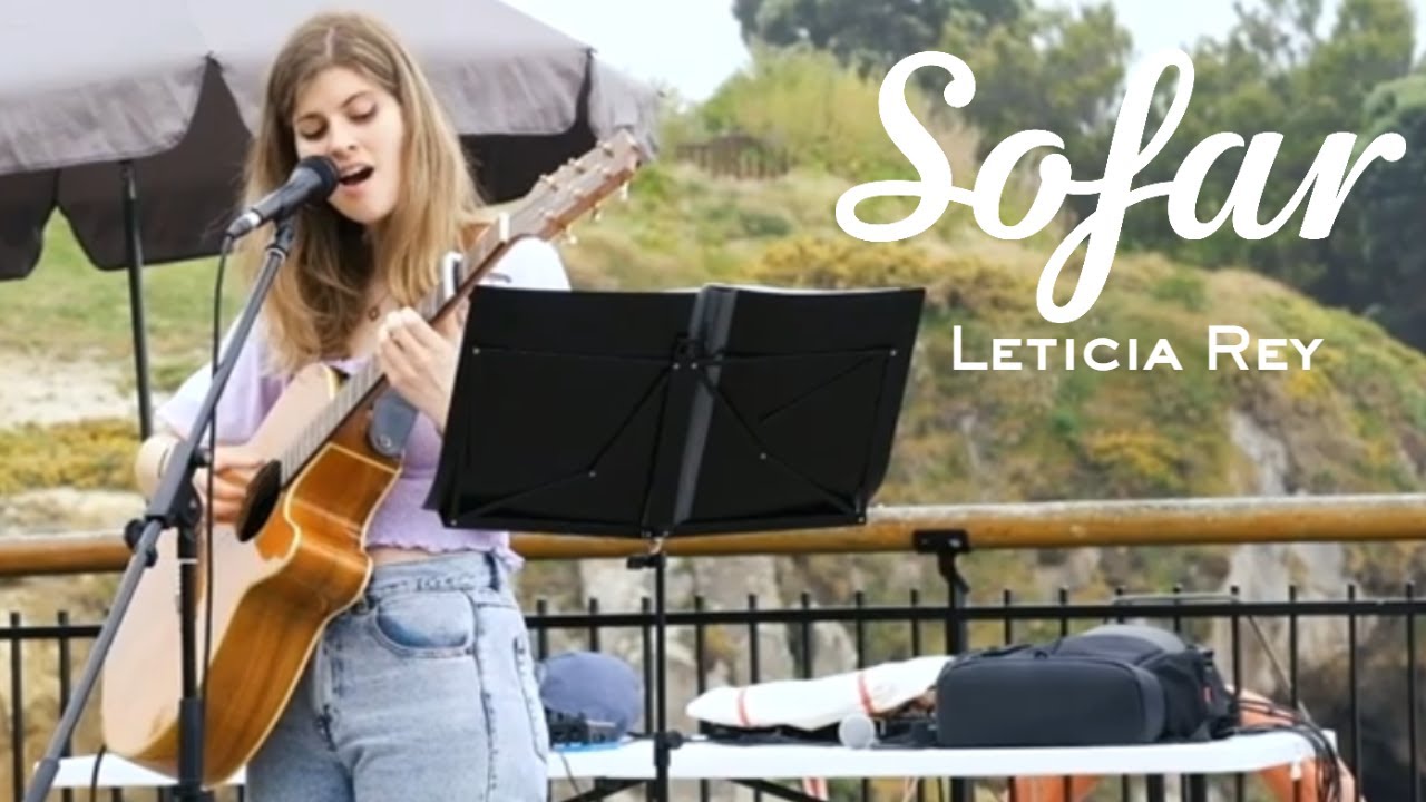 Leticia Rey - Waning Moon | Sofar A Coruña - YouTube