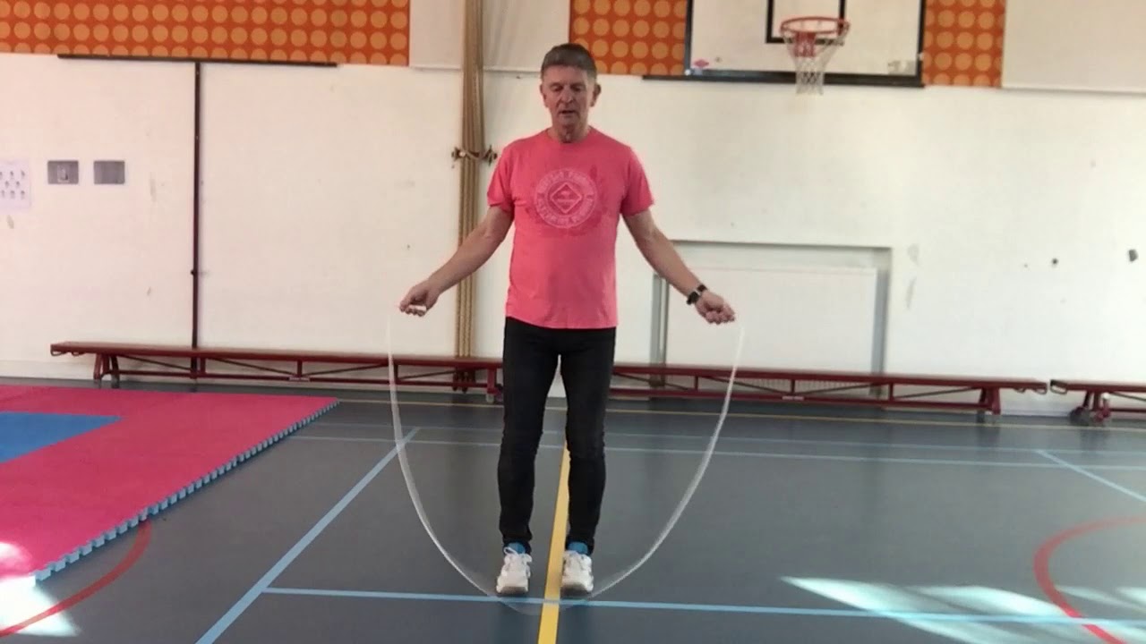 L O Touwspringen met Henry - YouTube