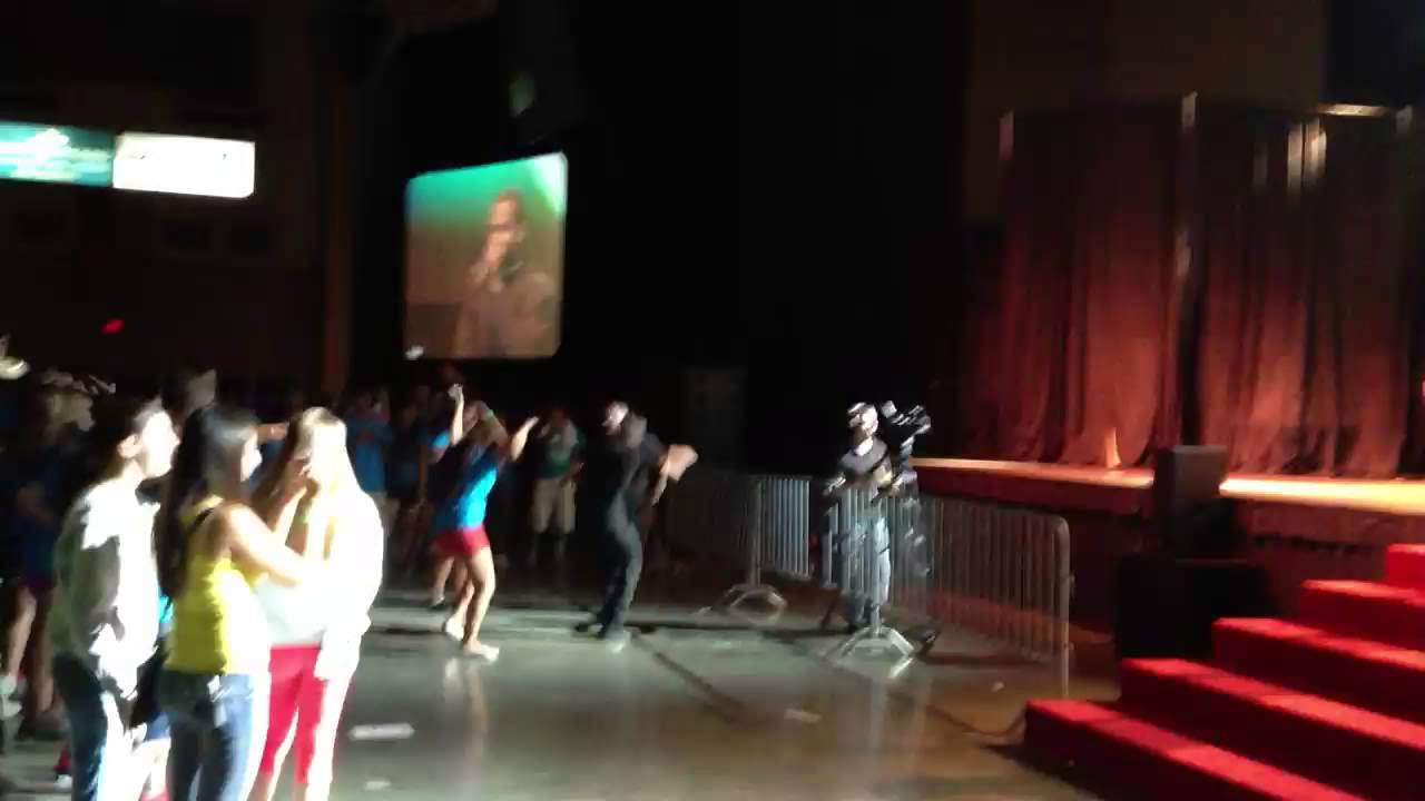 Beat boxing priest! - YouTube