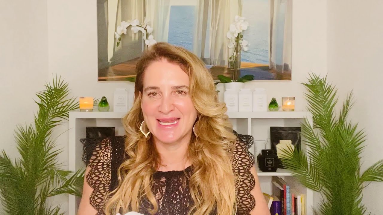 Dr. Simone Laubscher, PhD - How to Support a Healthy Weight Loss - YouTube