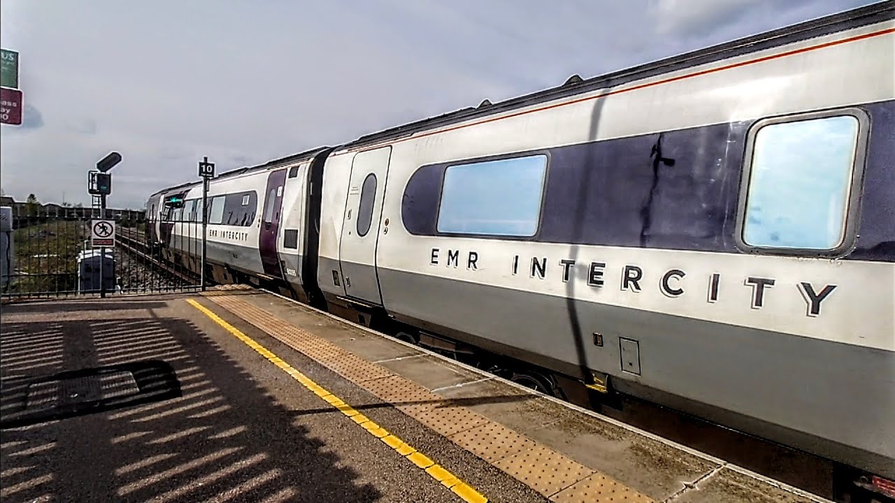 Managed to capture 20 cars of EMR Meridian in one shot!! (Class 222 ...