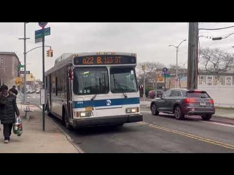 MTA Bus Company: Q22 Bus Action - YouTube