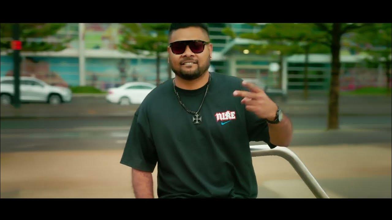 Neat Ekata Adala - Nipuna Munasinghe (Official Music Video) - YouTube