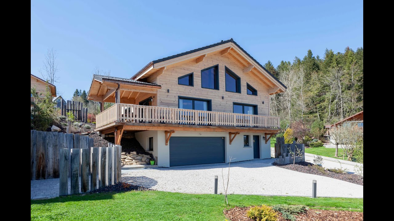 Construction maison bois en madrier à VILLERS-LE-LAC (25) - Témoignage ...