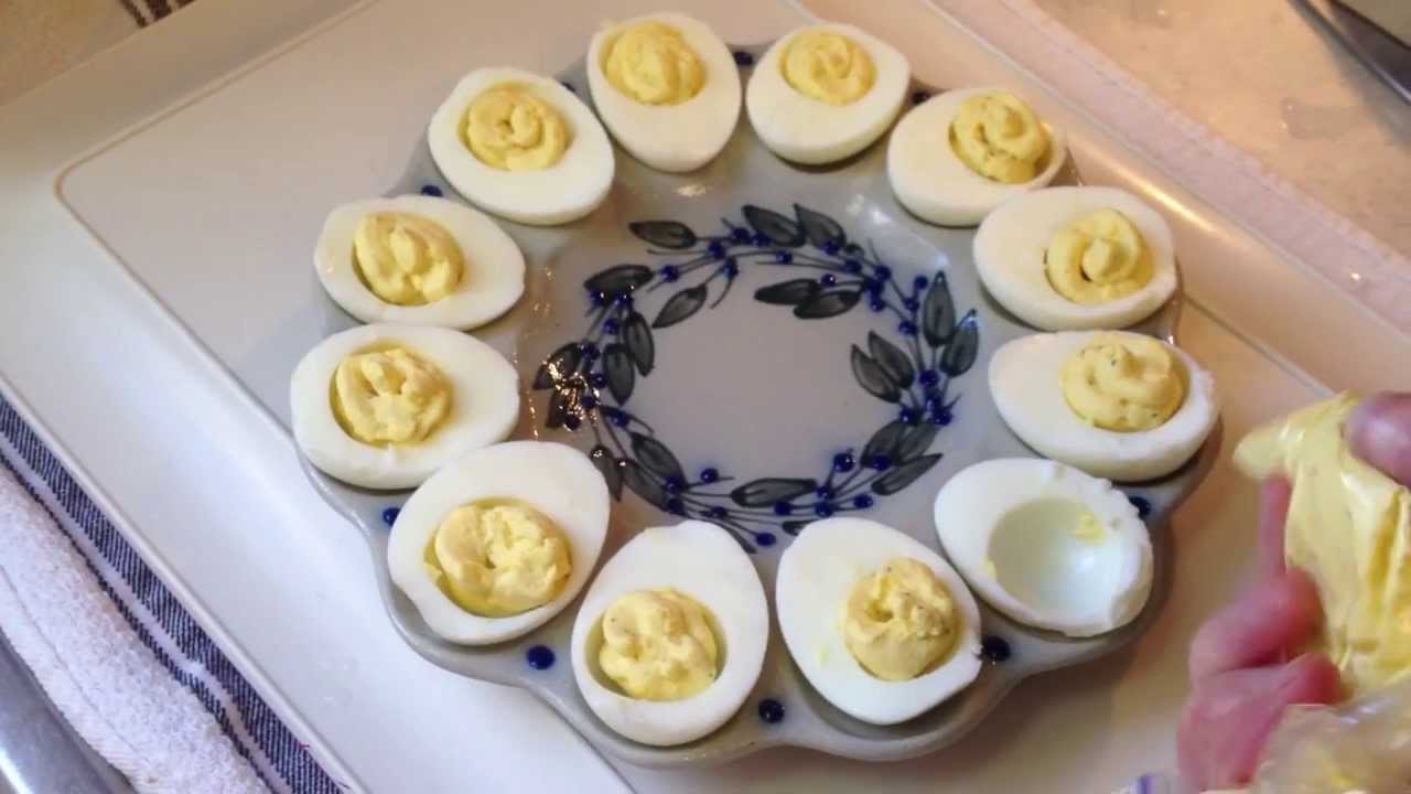 Trick to making the perfect egg bucket - YouTube