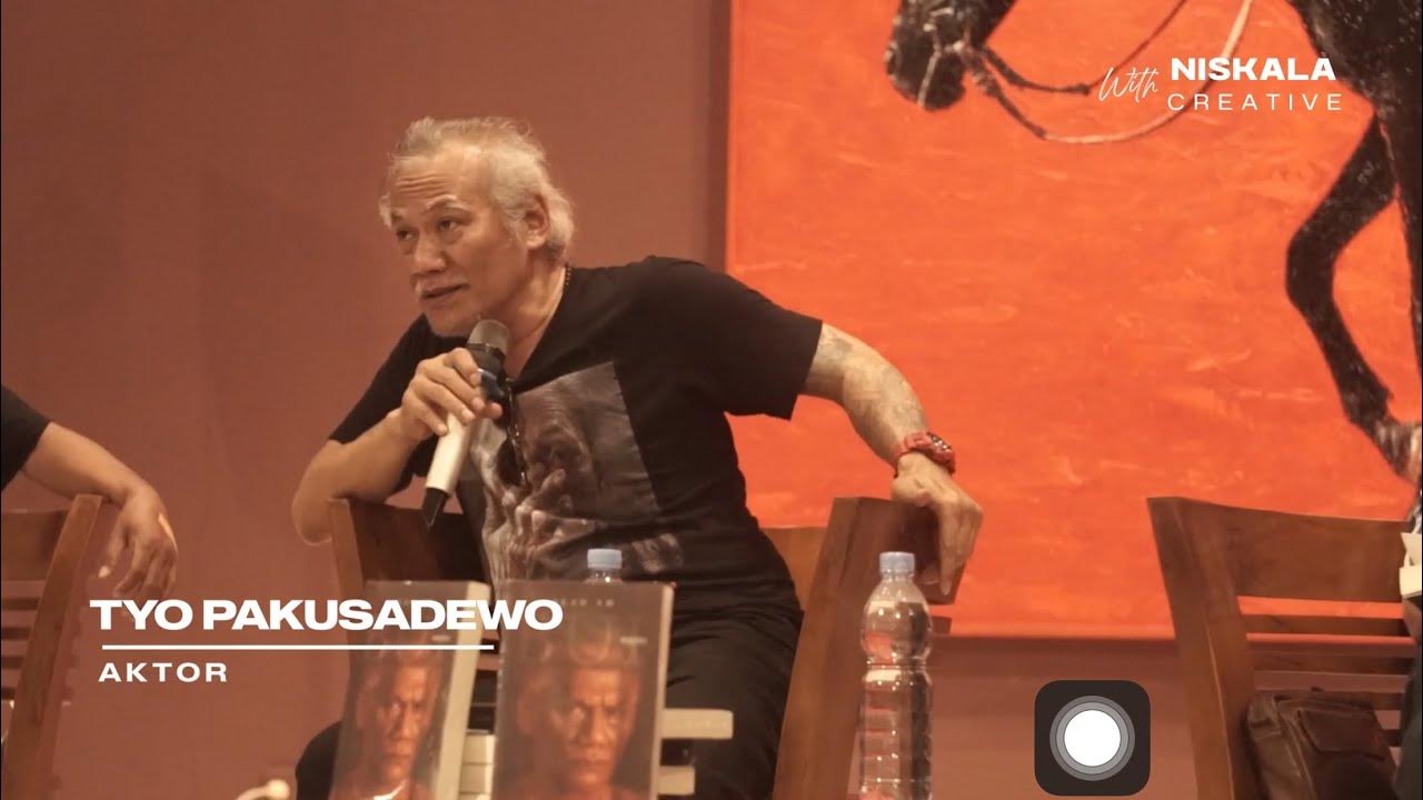 Tyo Pakusadewo Bedah Buku BUI dalam Pameran Tunggal Terbanyak Penonton Suharmanto 14.000 ...